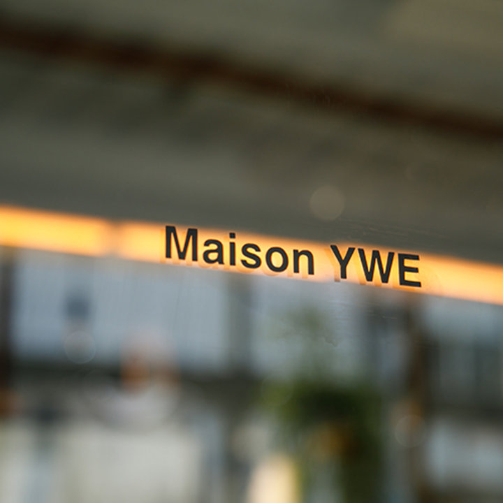 ヘルシーだけど、美味しいものを。「食」をスタイリングするカフェ「Maison YWE」 ｜ ことりっぷ